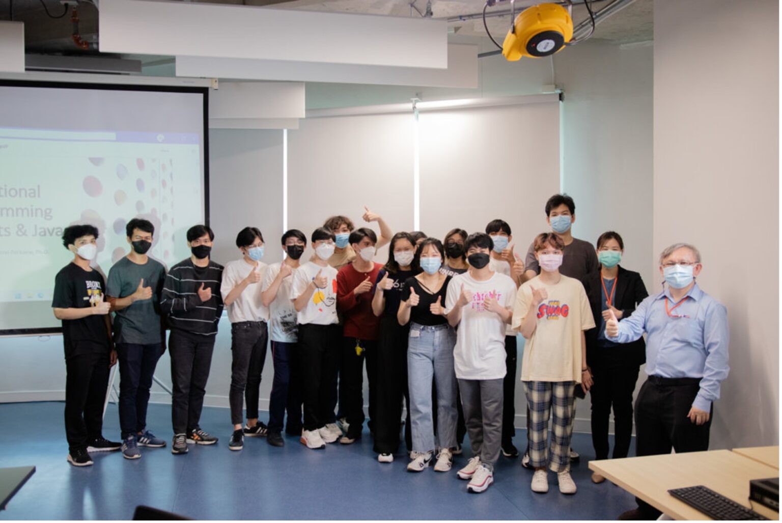 SIT KMUTT อบรมเชิงปฏิบัติการเพิ่มทักษะการเขียนโปรแกรมแบบFunctional ...